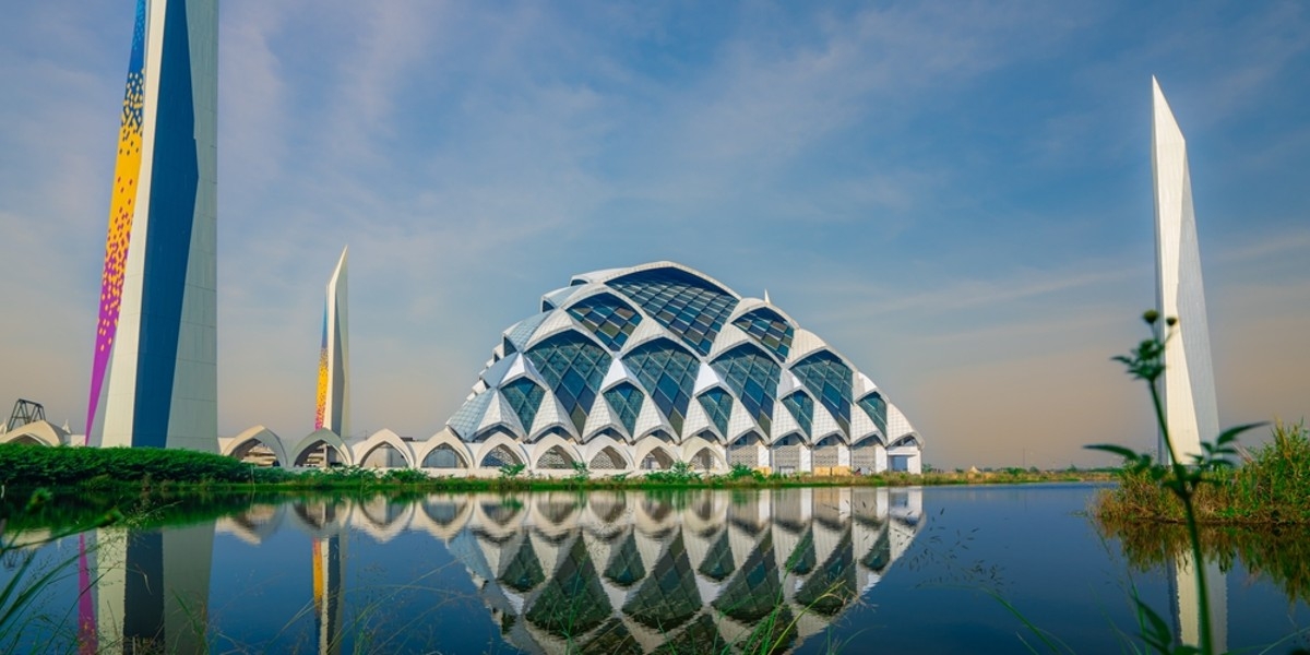 8 Model Masjid Terbaru yang Unik dan Minimalis di Indonesia, Gambarkan ...